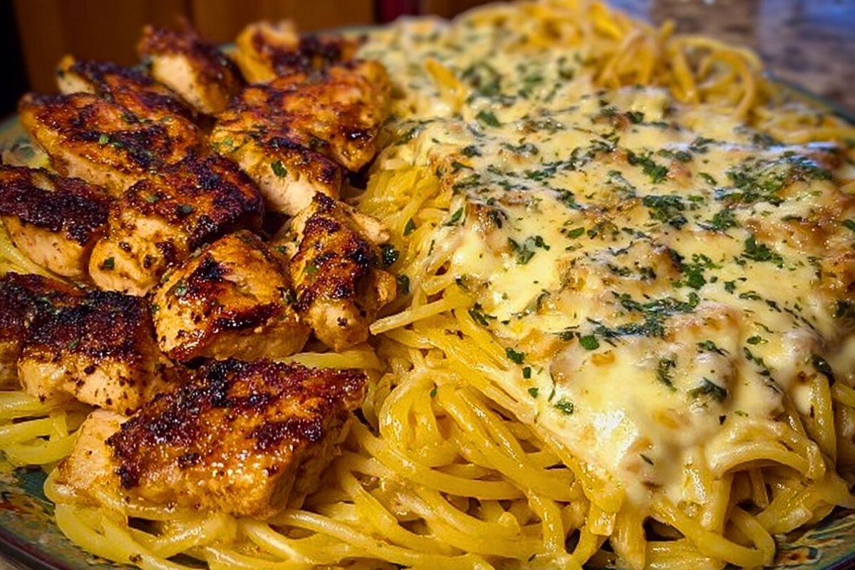 Creamy Velveeta Chicken Spaghetti with Mozzarella Garlic Cheese Sauce